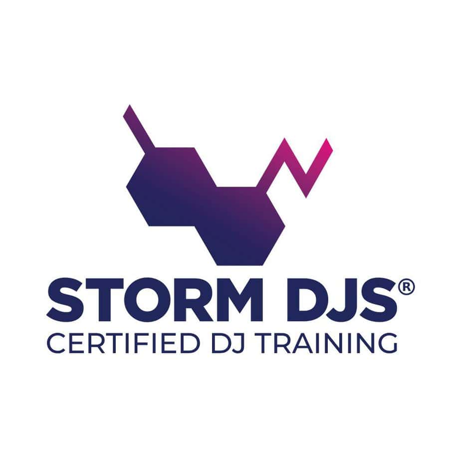 Storm DJs Professional DJ Training - Learn to Mix like a Pro.